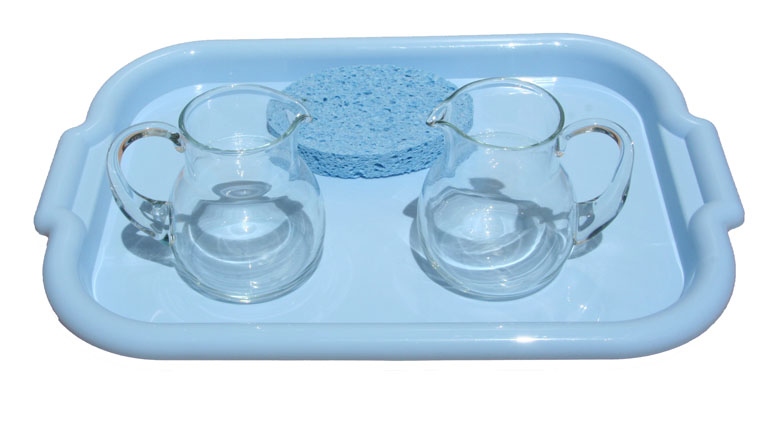 Pouring Water Activities with Two Clear Pitchers Set | E&O Montessori